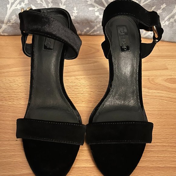 Topshop | Shoes | Topshop Black Velvet Heels | Poshmark